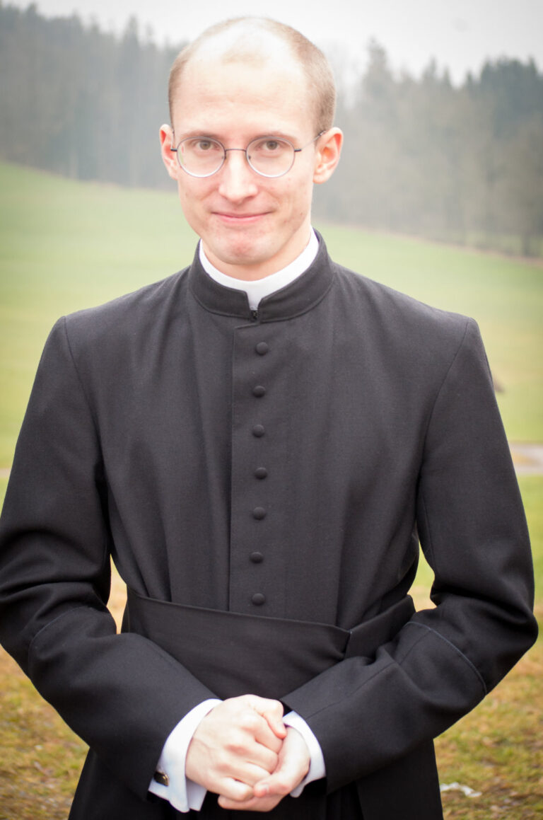 Priesterbruderschaft St. Petrus – Köln / Düsseldorf / Bonn / Remscheid ...